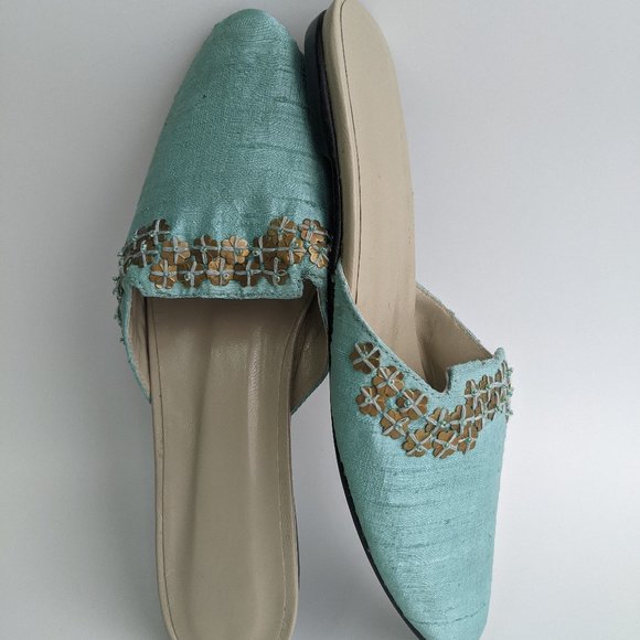 SAACHI | Shoes | Saachi Raw Silk Embroidered Mules | Poshmark